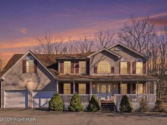 7132 Glenwood Dr, East Stroudsburg, PA 18301