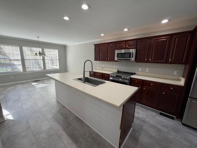 7132 Teaberry Ct, Ooltewah, TN 37363 | MLS #1530 | Compass