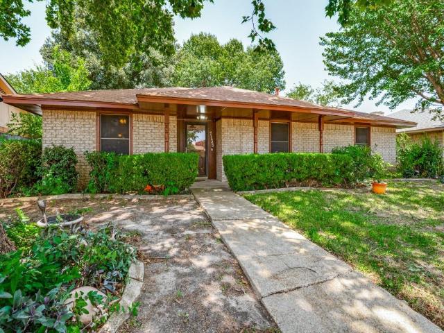 7133 Bayberry Lane