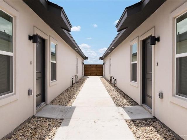 713 Coves Ln Unit 2, Weslaco, TX 78599