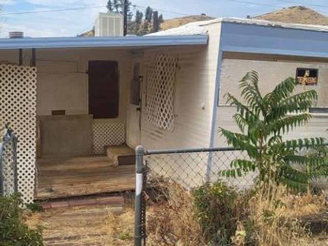 713 Columbus Ave, Bodfish, CA 93205