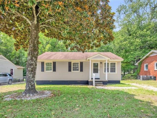 713 Commerce St, Fayetteville, NC 28305