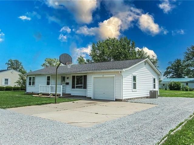 713 E Gordon Ave, Effingham, IL 62401