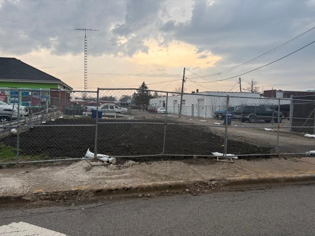713 E Lincoln Highway