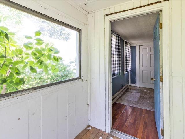 713 E Short Street