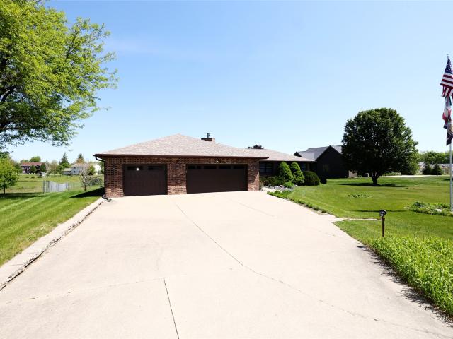 713 Edgewood Lane