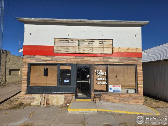 713 Front Street