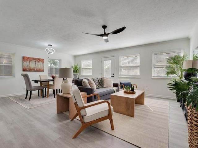 713 Kindred Ln, Richardson, TX 75080