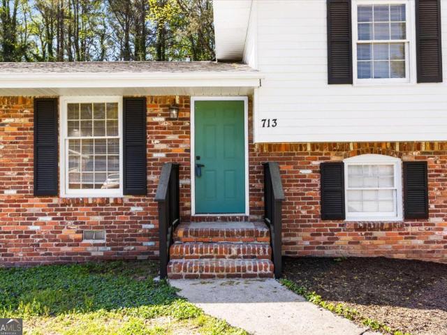 713 Huntingdon Drive