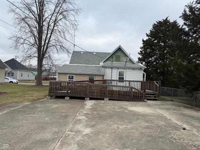 713 Indiana Ave, Shelbyville, IN 46176 | MLS #22079