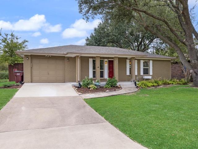 713 Oak Grove Lane