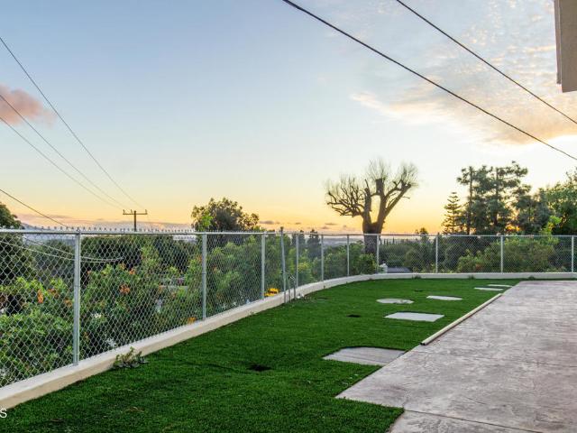 713 Mission Dr, Camarillo, CA 93010 | MLS #V1 34012VC | Compass