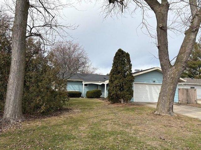 713 N 23rd St, Mattoon, IL 61938