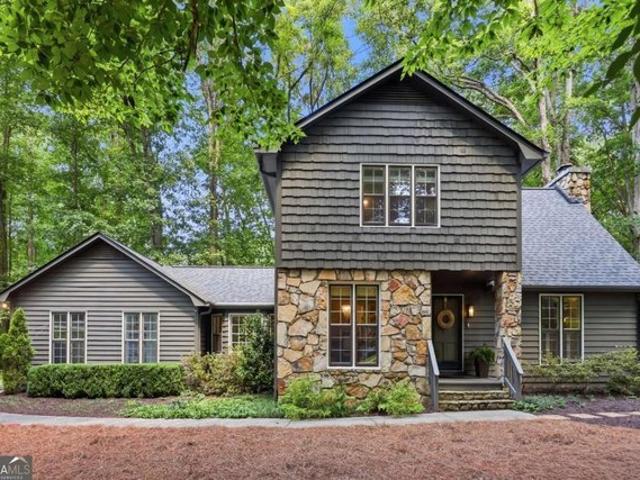 713 N Saint Marys Ln NW, Marietta, GA 30064