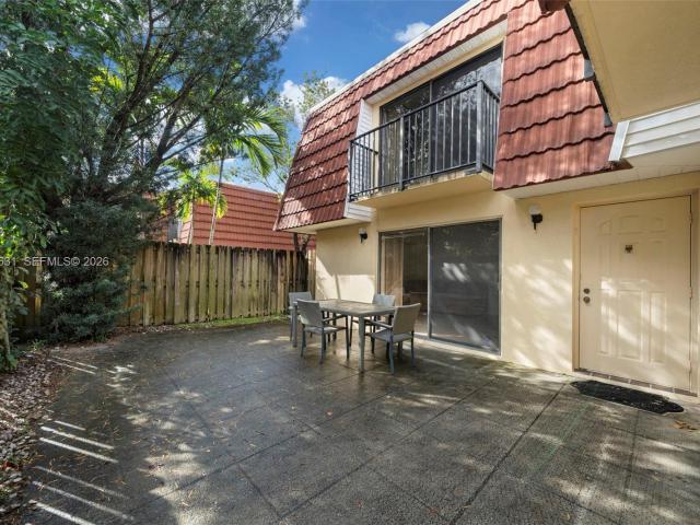 713 NW 99th Cir, Plantation, FL 33324 | MLS #A11984