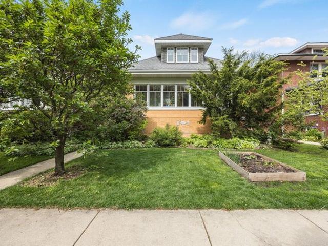713 S Humphrey Ave, Oak Park, IL 60304