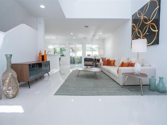 713 SE 1st Ct Unit 713, Pompano Beach, FL 33060