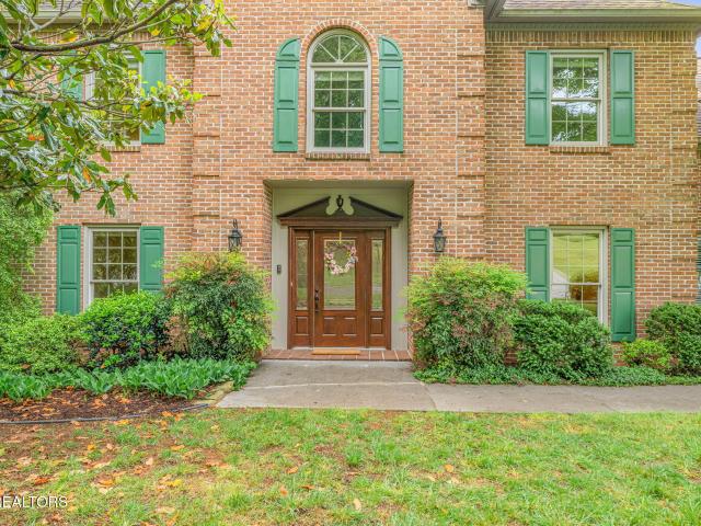 713 Summit Lake Court