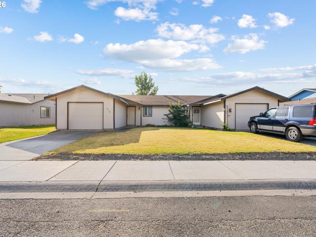 713 sw mt hood ave