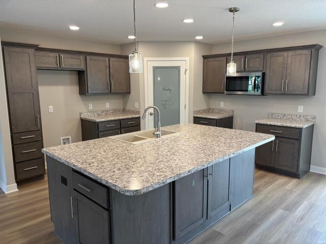 713 Poplar Pass