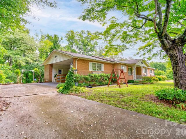 713 Pleasant Drive