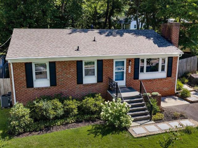 713 Rock Creek Dr