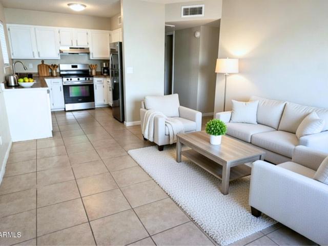 713 W 1st Avenue # Apt 201