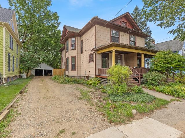 713 W Kalamazoo Avenue