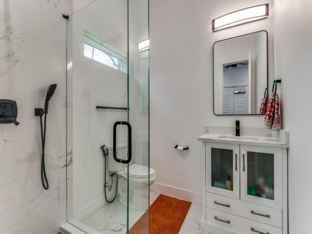 713 Wayne St, Dallas, TX 75223 | MLS #21134