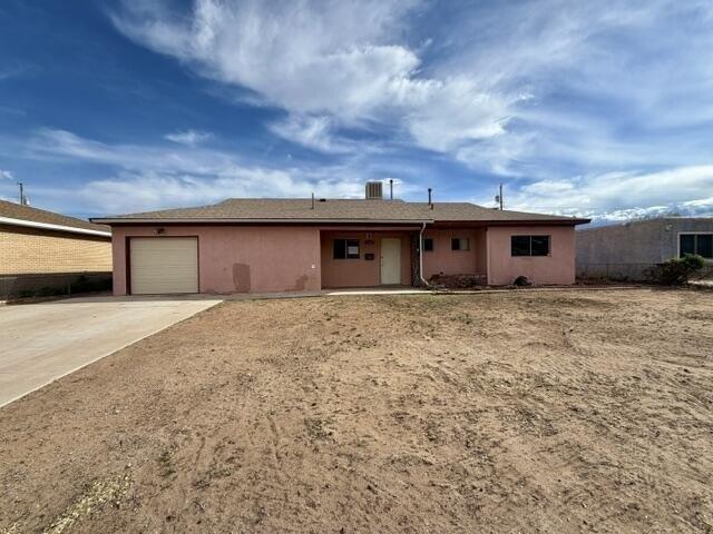 713 Washington Ave, Grants, NM 87020
