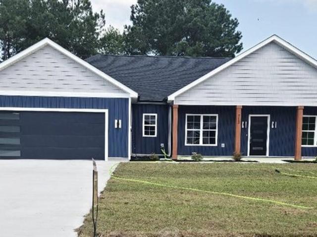 713 Windchime Ct, Kinston, NC 28504