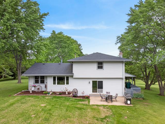 7144 N Crestview Road