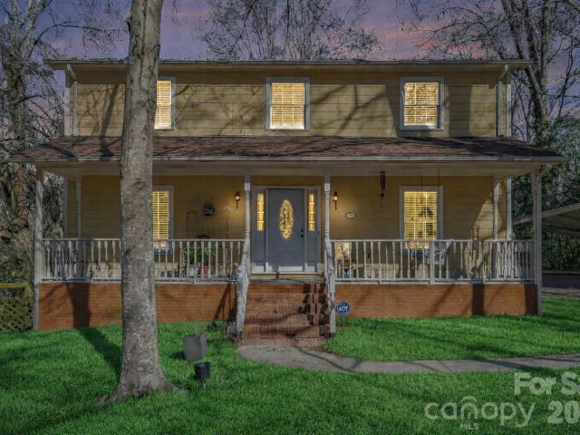 7144 Chapparall Ln, Charlotte, NC 28215 | MLS #4335