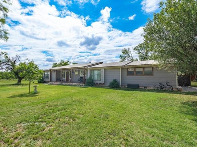 7144 County Road 487, Merkel, TX 79536