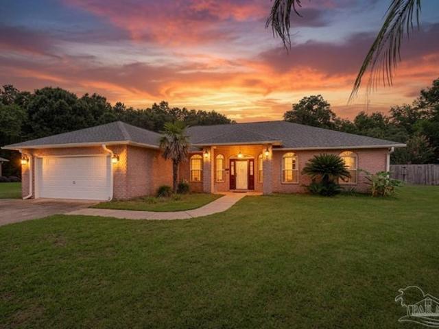 7145 Woodside Rd, Pensacola, FL 32526