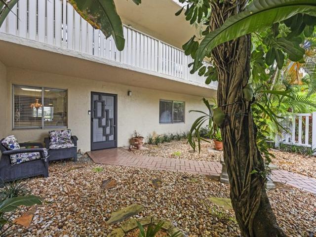 7146 Huntington Ln Apt 105, Delray Beach, FL 33446