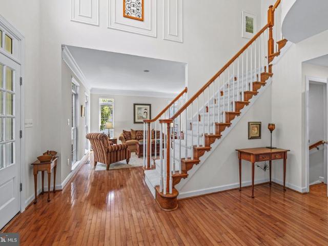 7148 Collingwood Court