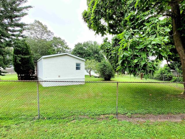 7148 E 470 N