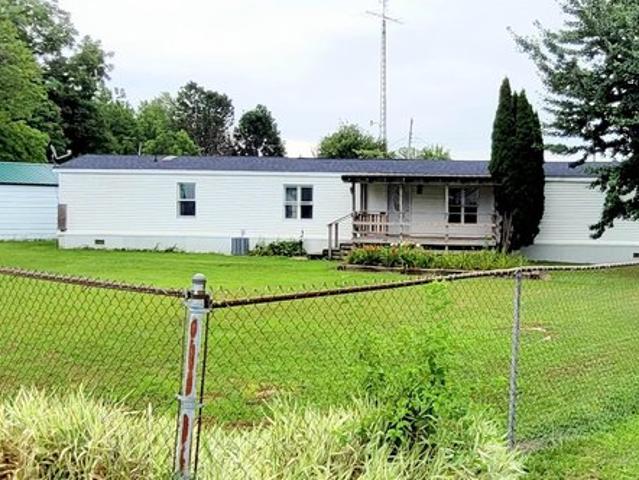 7148 E 470 N, Camden, IN 46917