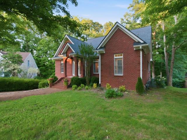 7148 Locksley Ln