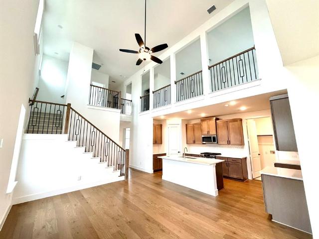 7149 Confetti Ln, Frisco, TX 75033 | MLS #21257 | Compass