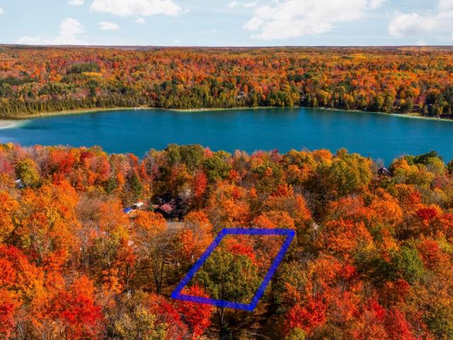 7149 W Blue Lake Road, Ne