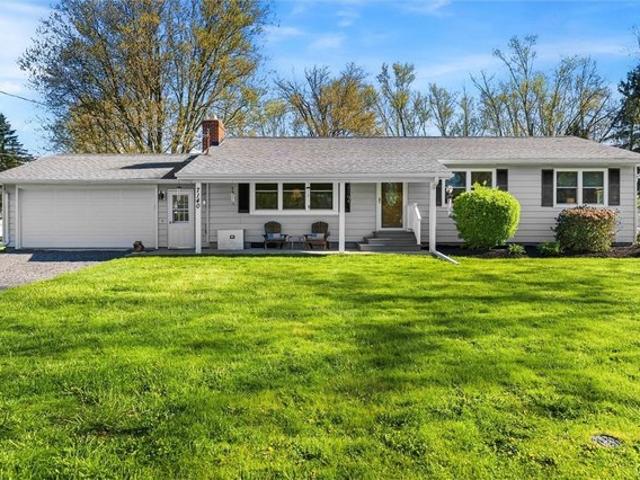 7140 N Division Street Rd, Auburn, NY 13021