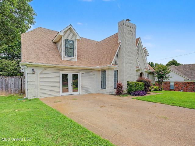 7140 Amberwood Drive
