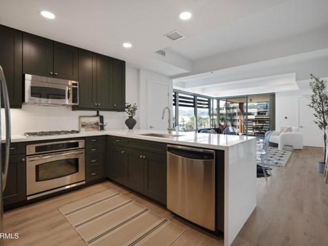7141 E Rancho Vista Dr #5005, Scottsdale, AZ 85251