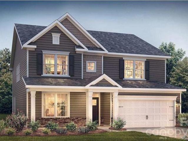 7141 Sylvan Retreat Dr, Denver, NC 28037