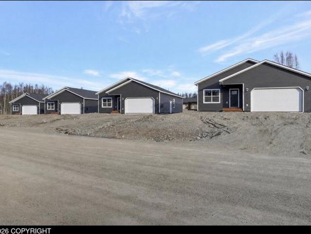 7141 W Bull Rush Ave, Wasilla, AK 99623