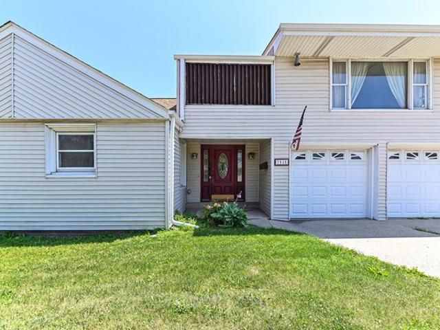 7141 W Forest Home Ave, Greenfield, WI 53220