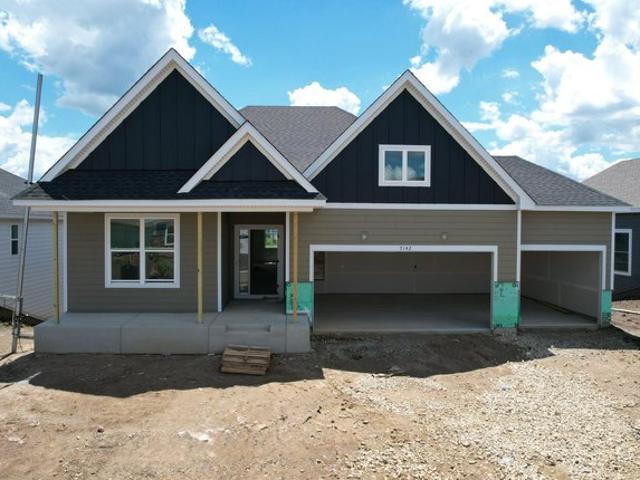 7142 st W, Lakeville, MN 55044