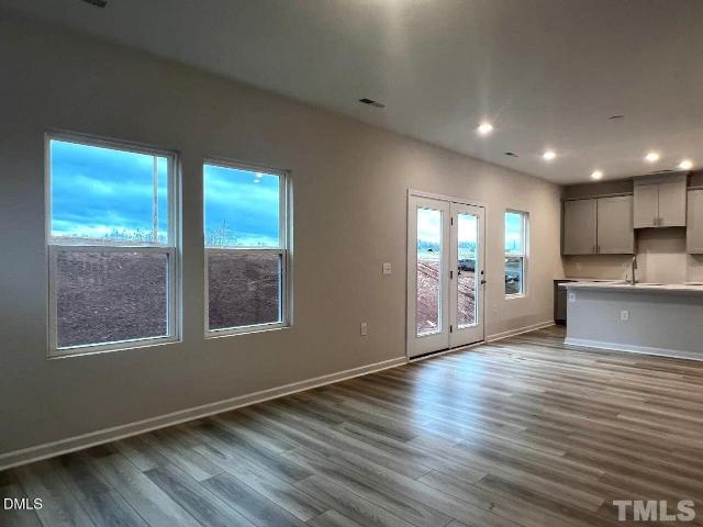 7142 Stratified Court